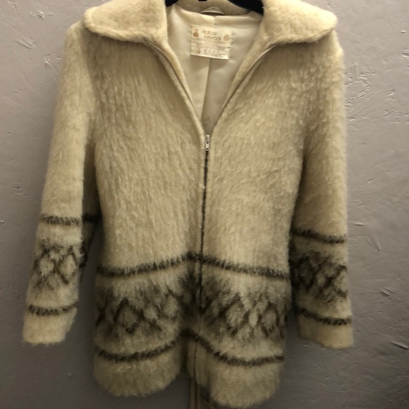Alafoss Icewool | Sweaters | 7s Vintage Alafoss Icewool Zip Up Belted ...